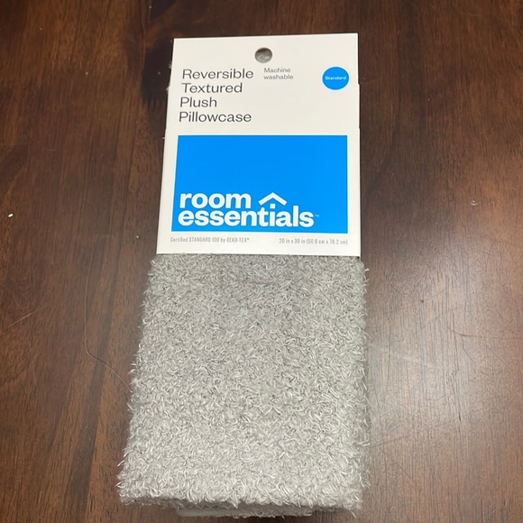 Bedding | Room Essentials Reversible Plush Pillowcase | Poshmark